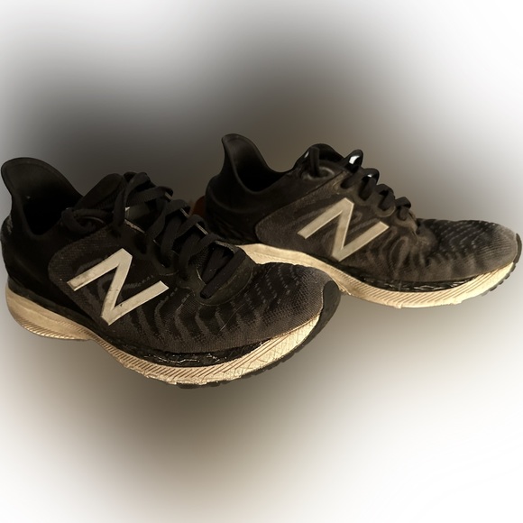 New Balance | Shoes | New Balance Black Size 6 | Poshmark
